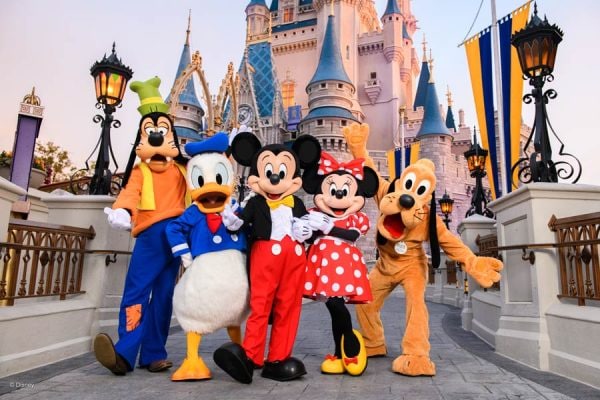 Ring in 2019 with These Photos of Disney Pals | The Main Street Mouse
