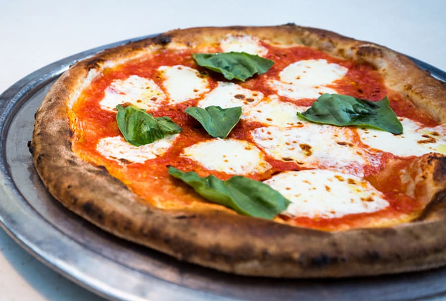 Naples Ristorante e Bar and Napolini Pizzeria Celebrate Grand Reopening ...