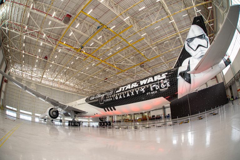 Stunning ‘Stormtrooper Plane’ Celebrates Star Wars: Galaxy’s Edge | The ...