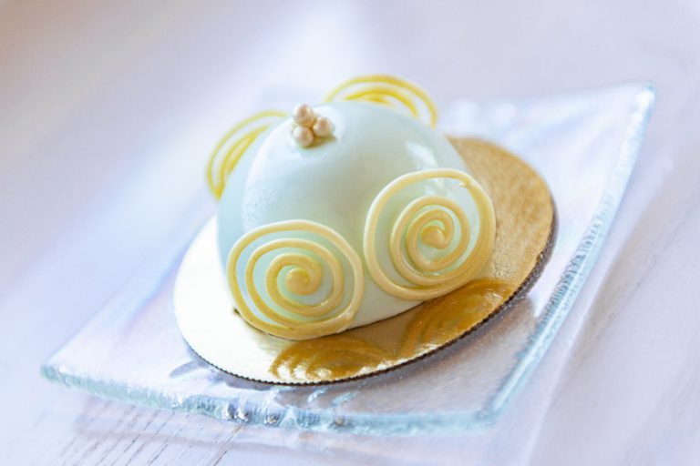 Full Cinderella-Themed Snack Guide For Disney Resorts - Limited Time ...