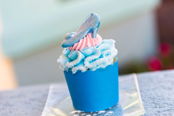 Full Cinderella-Themed Snack Guide For Disney Resorts - Limited Time ...