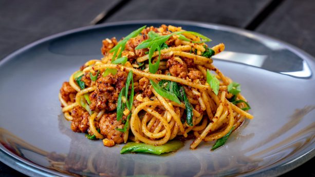 Raya Making Official Disneyland Resort Debut for Lunar New Year ...