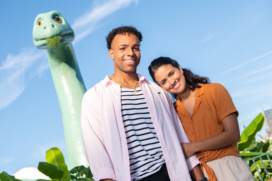 "Capture Your Moment" Disney PhotoPass Offering Extends to Disney's ...