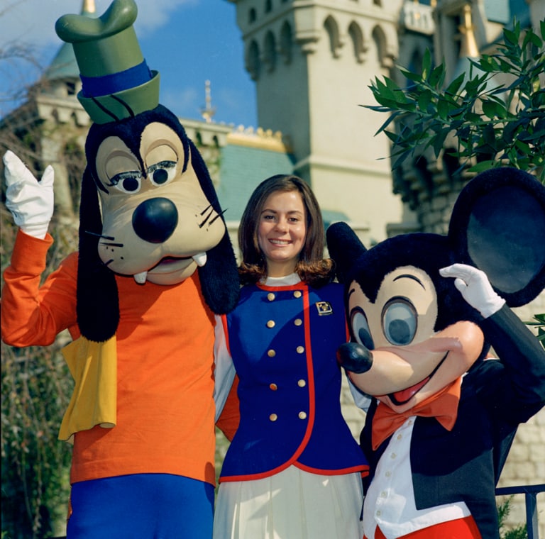 Disney Ambassadors Share Stories Of Walt Disney Park Openings And More Only At D23 Expo