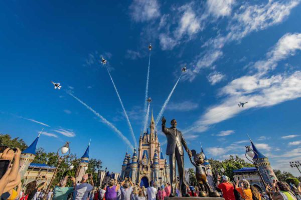 U.S. Air Force Thunderbirds Performed Flyovers at the Magic Kingdom ...