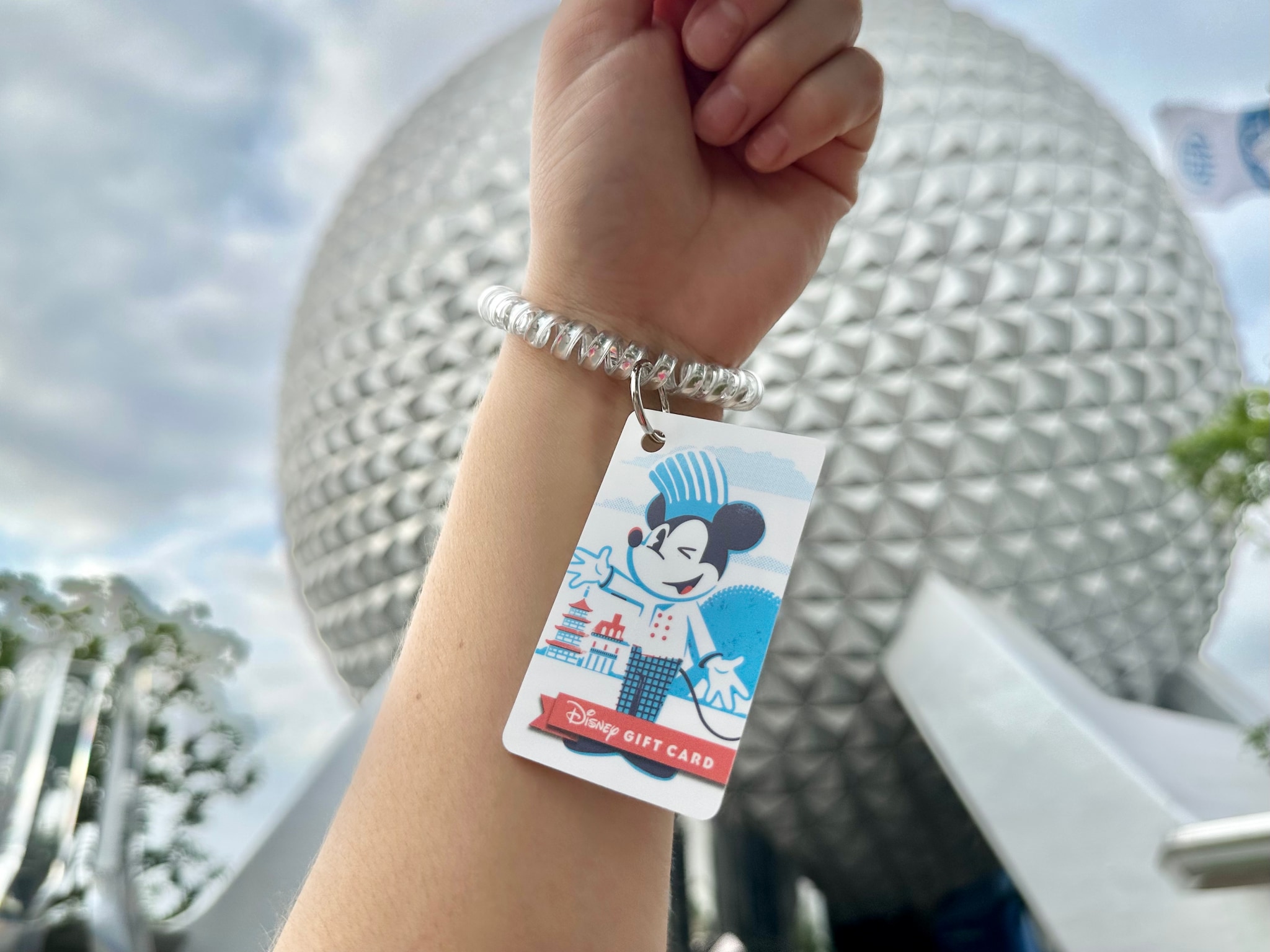 Check Out the Exclusive Chef Mickey and Chef Minnie Gift Cards ...