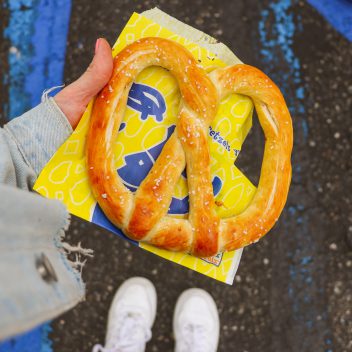 Ultimate Disney Pretzel Guide for Pretzel Day | The Main Street Mouse