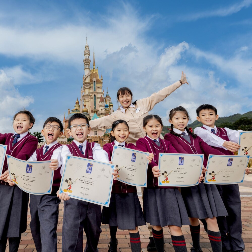 Disney Youth Programs | Hong Kong Disneyland Resort