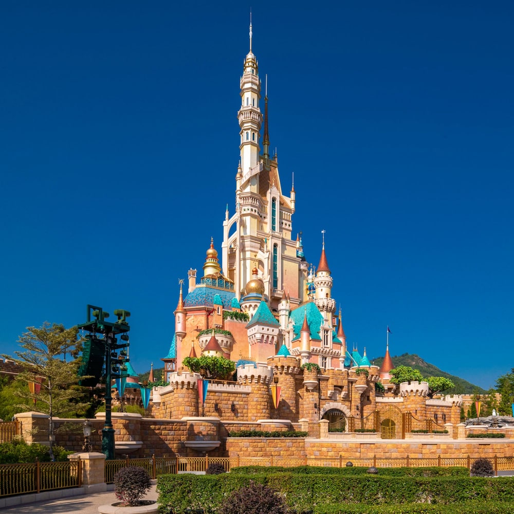 Tactile Maps | Hong Kong Disneyland Resort