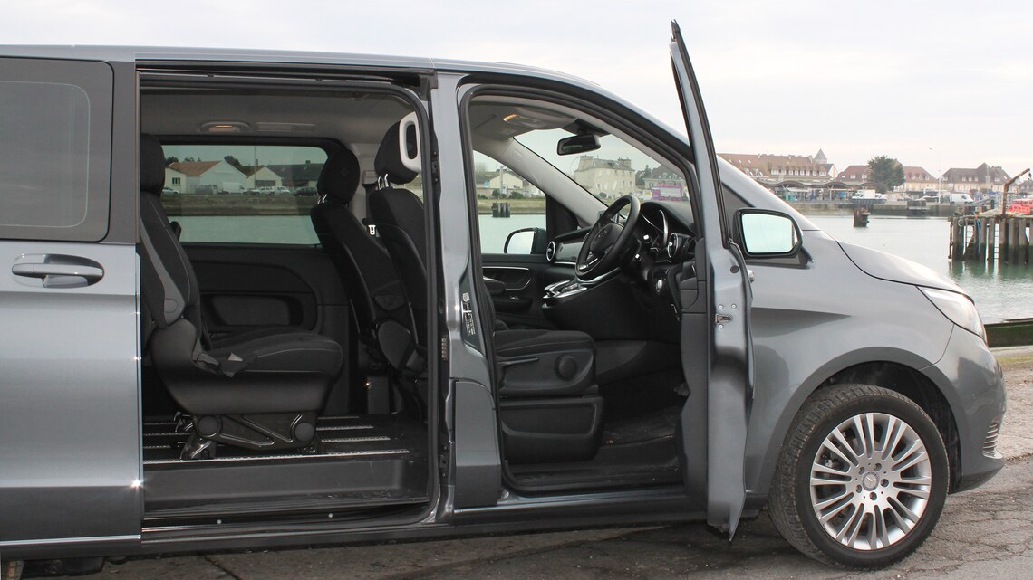 9 Hour Tour of Le Harve: Minivan | Disney Cruise Line