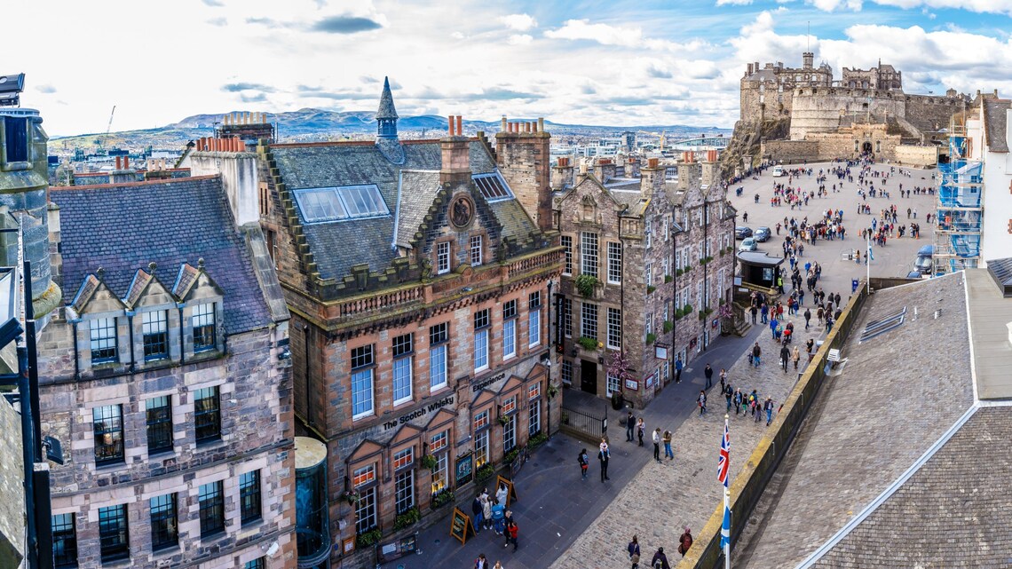 Explore Edinburgh & Visit Edinburgh Castle | Port Adventures | Disney ...