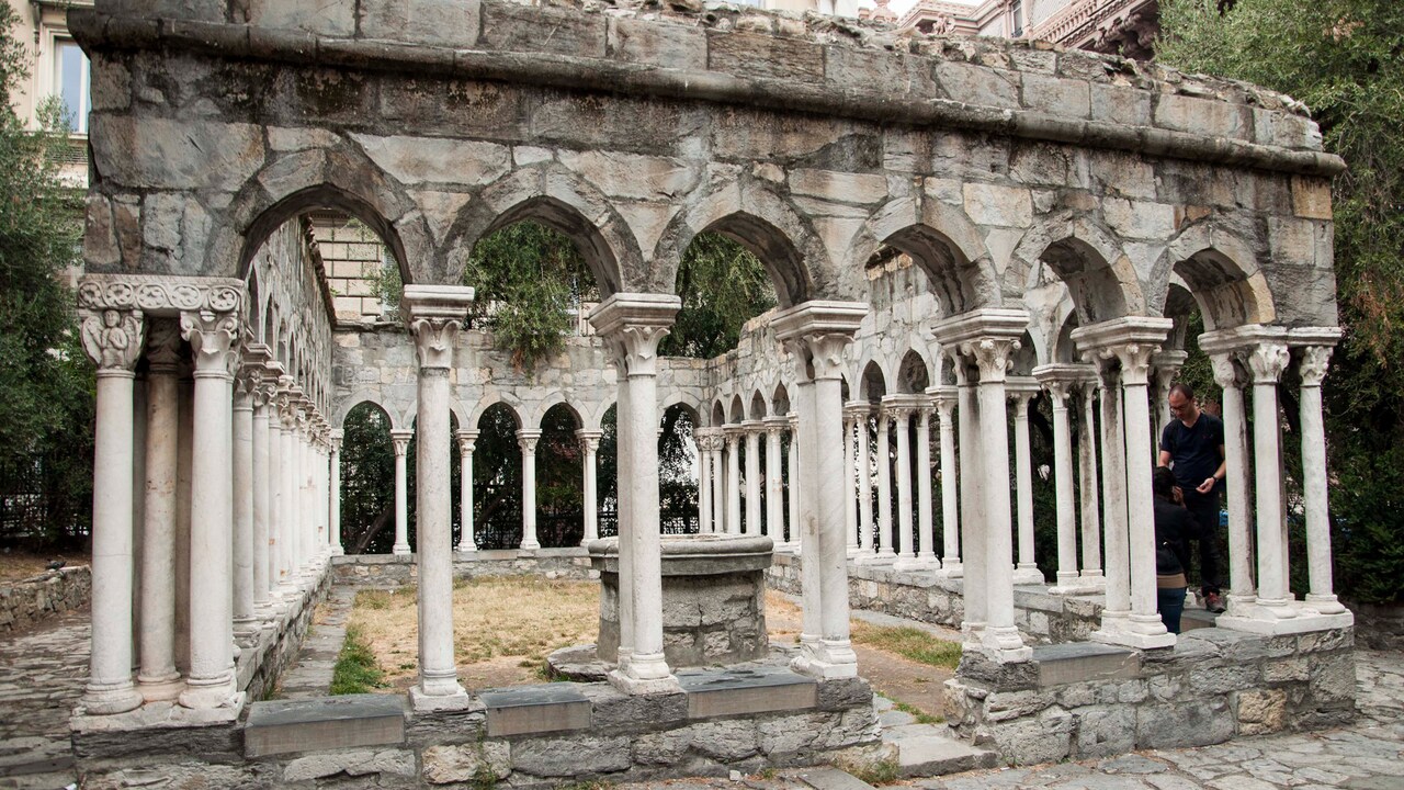 Genoa Downtown Hiking Tour & Local Pub | Disney Cruise Line