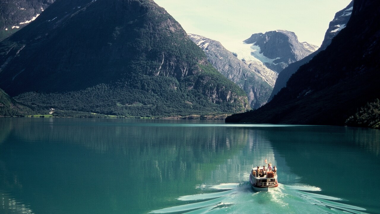 Lake Loen and Kjenndalen Glacier Hike | Disney Cruise Line