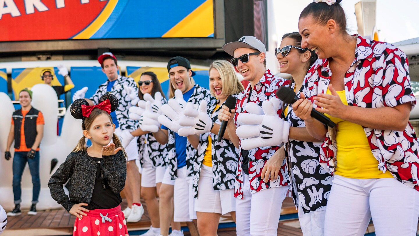 Mickey’s Sail-A-Wave Deck Party! | Disney Cruise Line