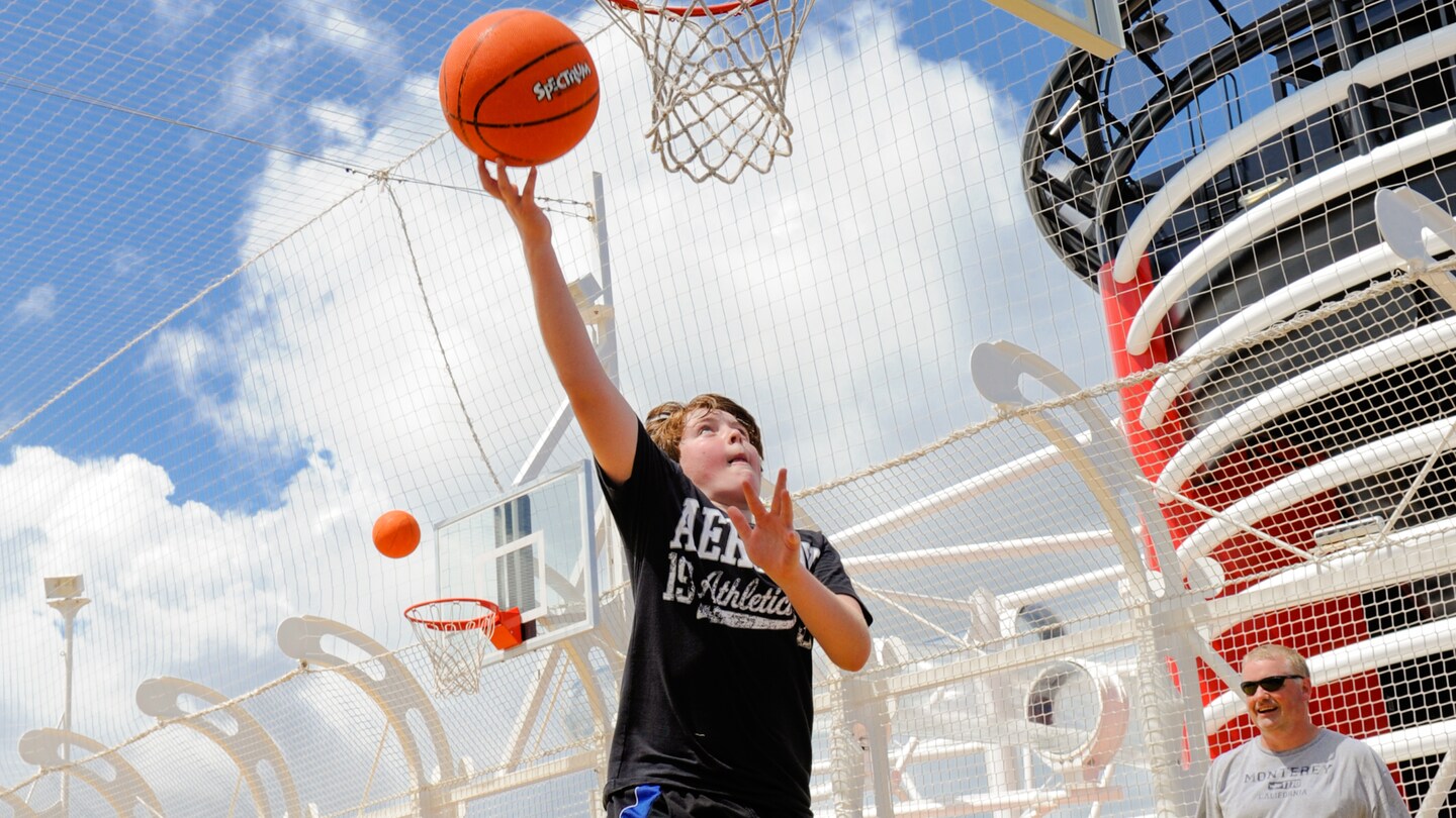 Goofy's Sports Deck | Sports & Recreation | Disney Cruise Line