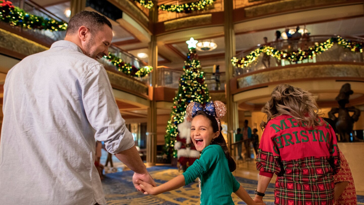 Very Merrytime Cruises | Christmas Cruises | Disney Cruise Line