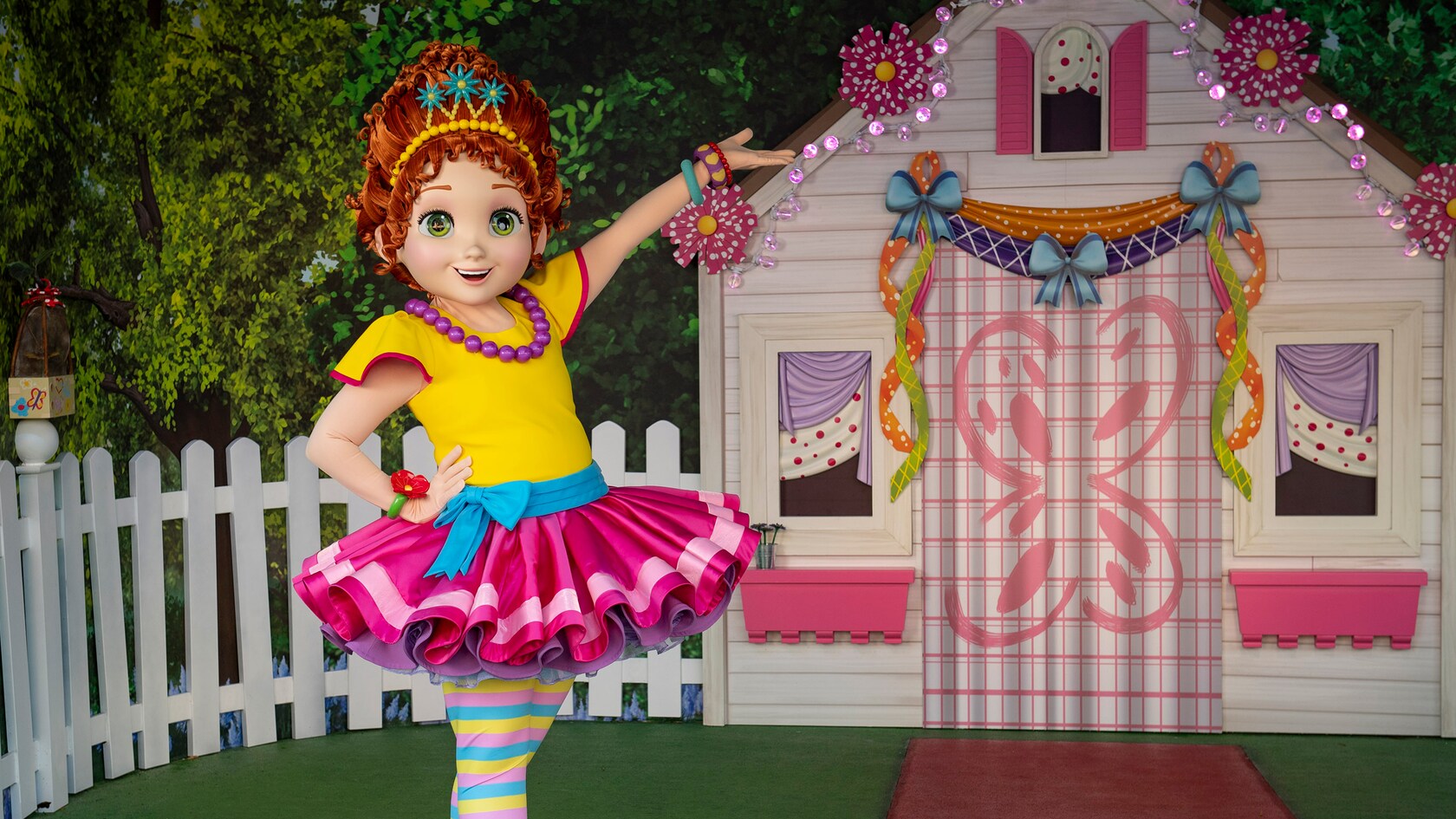 See Disney Junior Pals in Animation Courtyard | Walt Disney World Resort