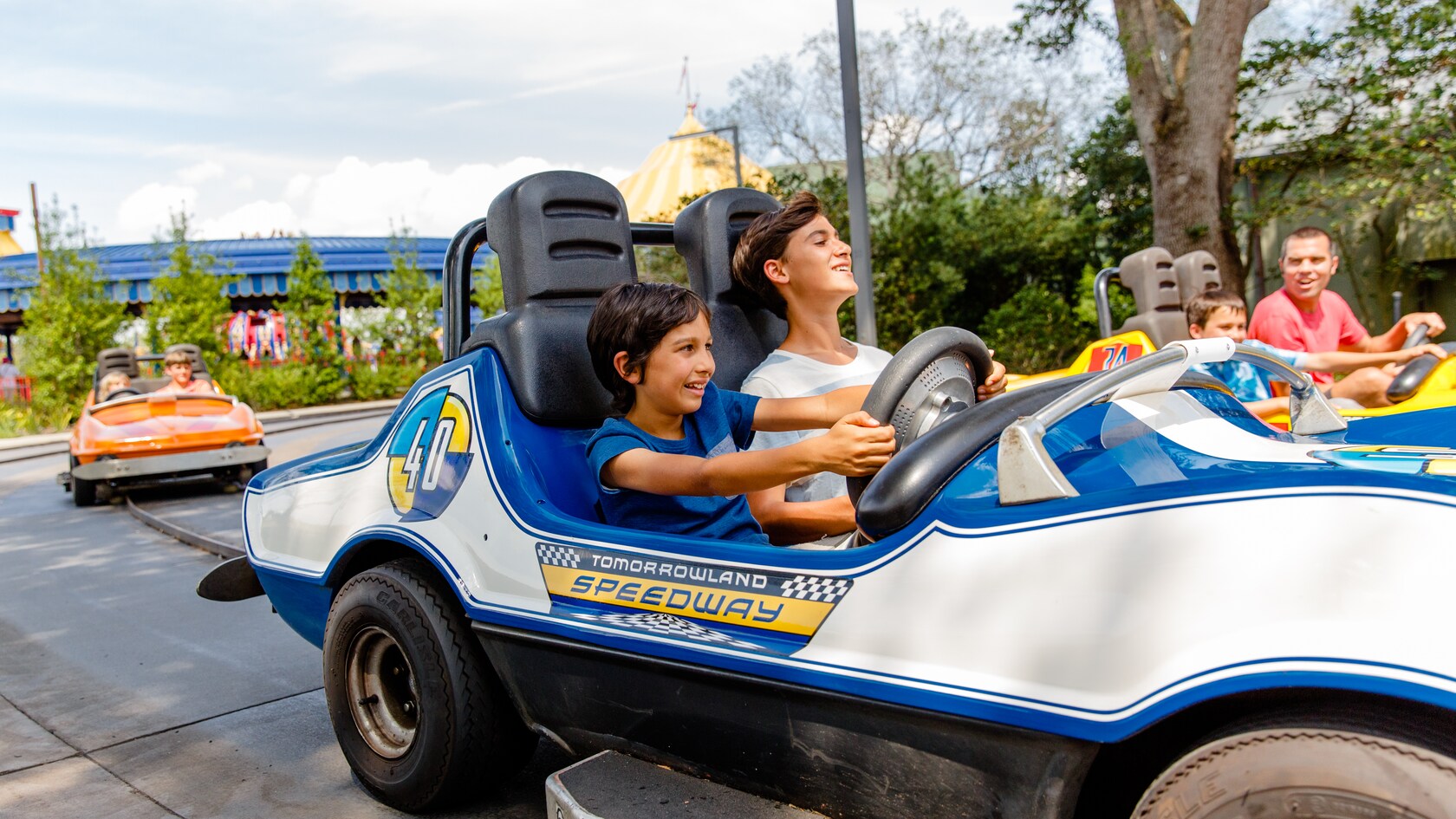Tomorrowland Speedway | Magic Kingdom Attractions | Walt Disney World ...