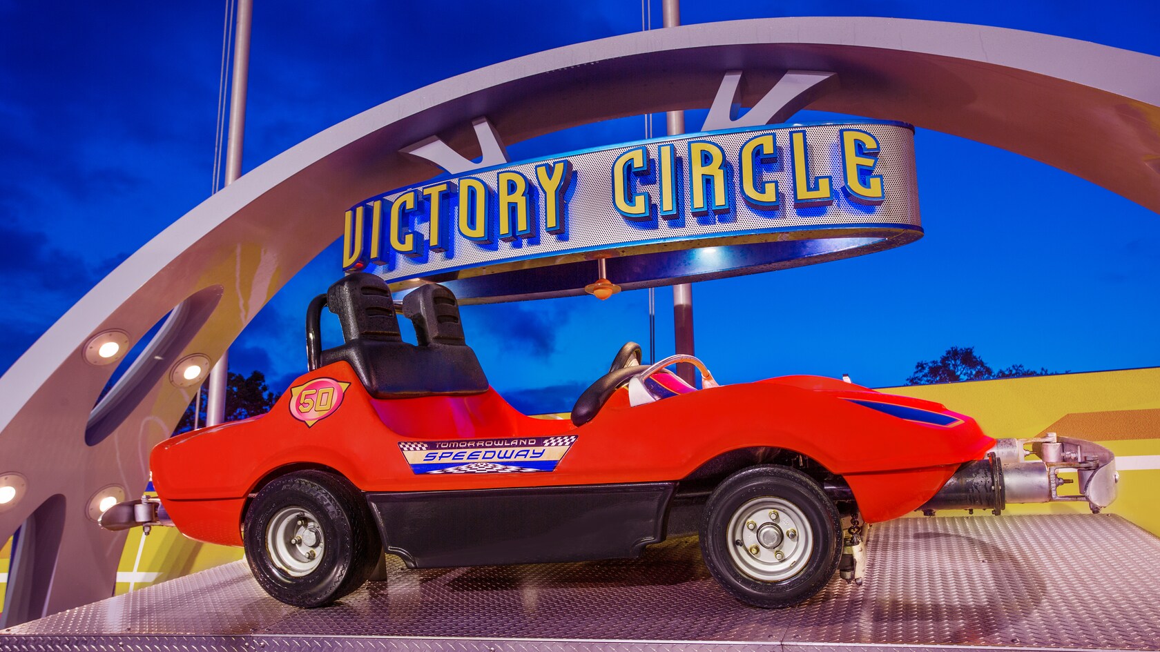 Tomorrowland Speedway | Magic Kingdom Attractions | Walt Disney World ...