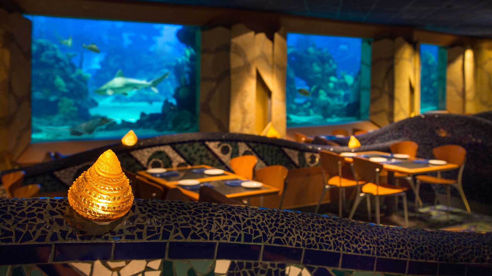 Coral Reef Restaurant | Walt Disney World Resort