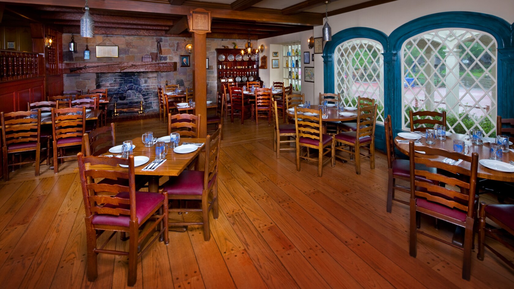 Liberty Tree Tavern | Walt Disney World Resort