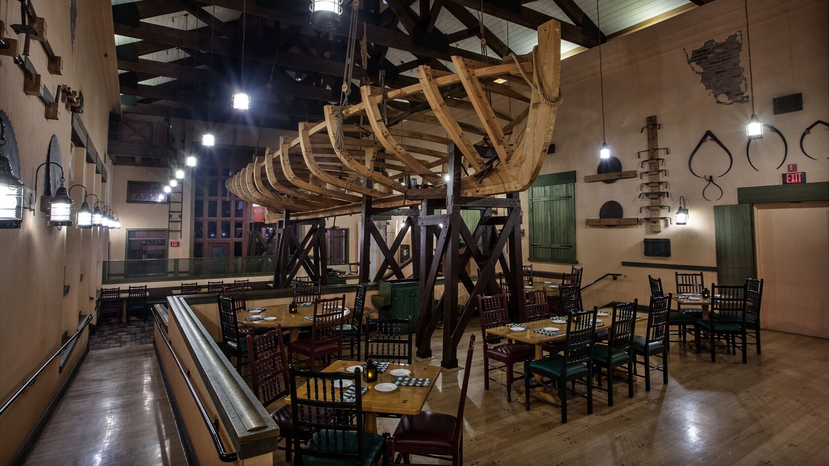 Boatwright's Dining Hall | Walt Disney World Resort
