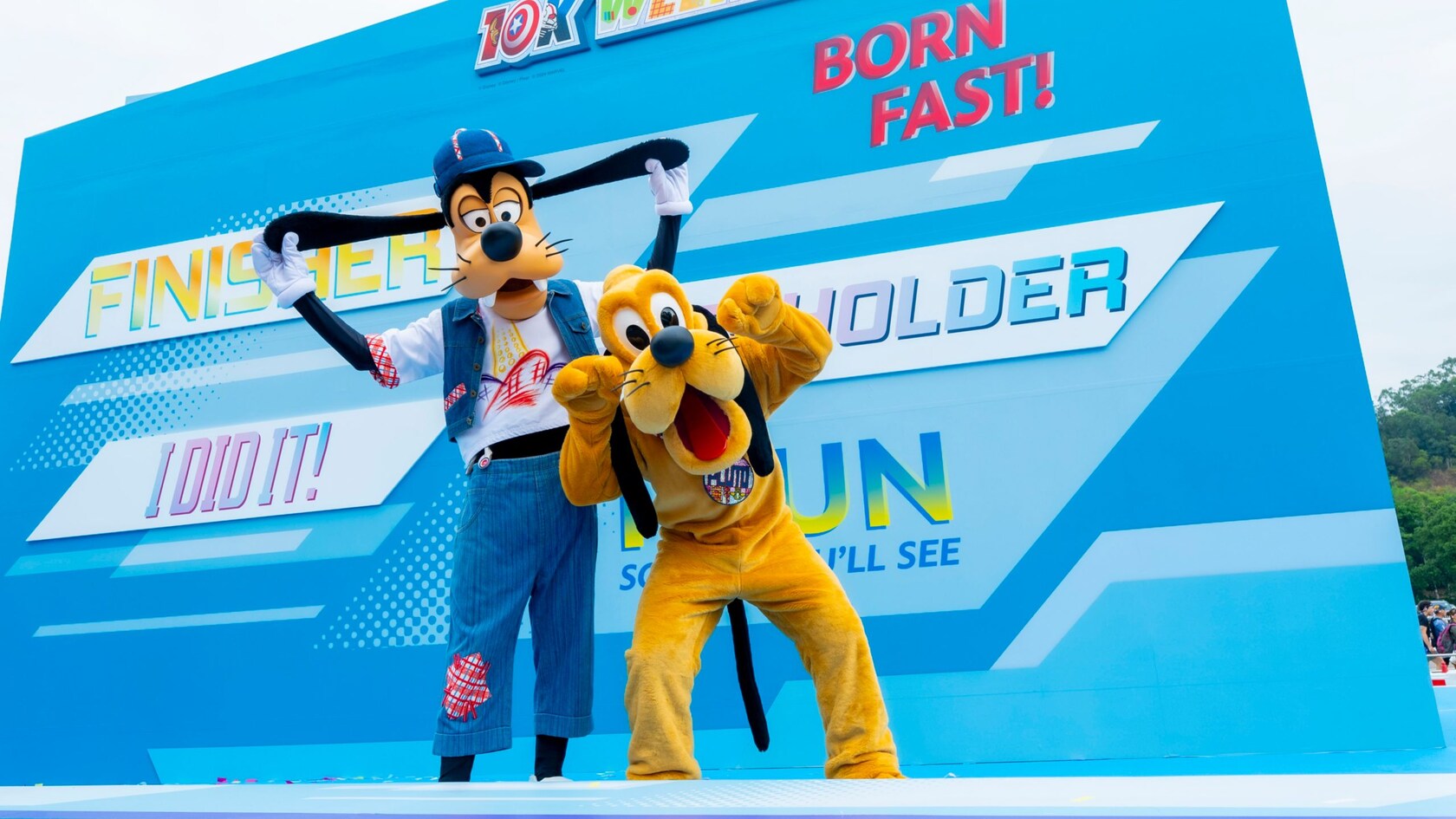 香港迪士尼樂園10K Weekend－20周年派對版 - AIA Vitality健康程式全力支持 | 香港迪士尼樂園度假區