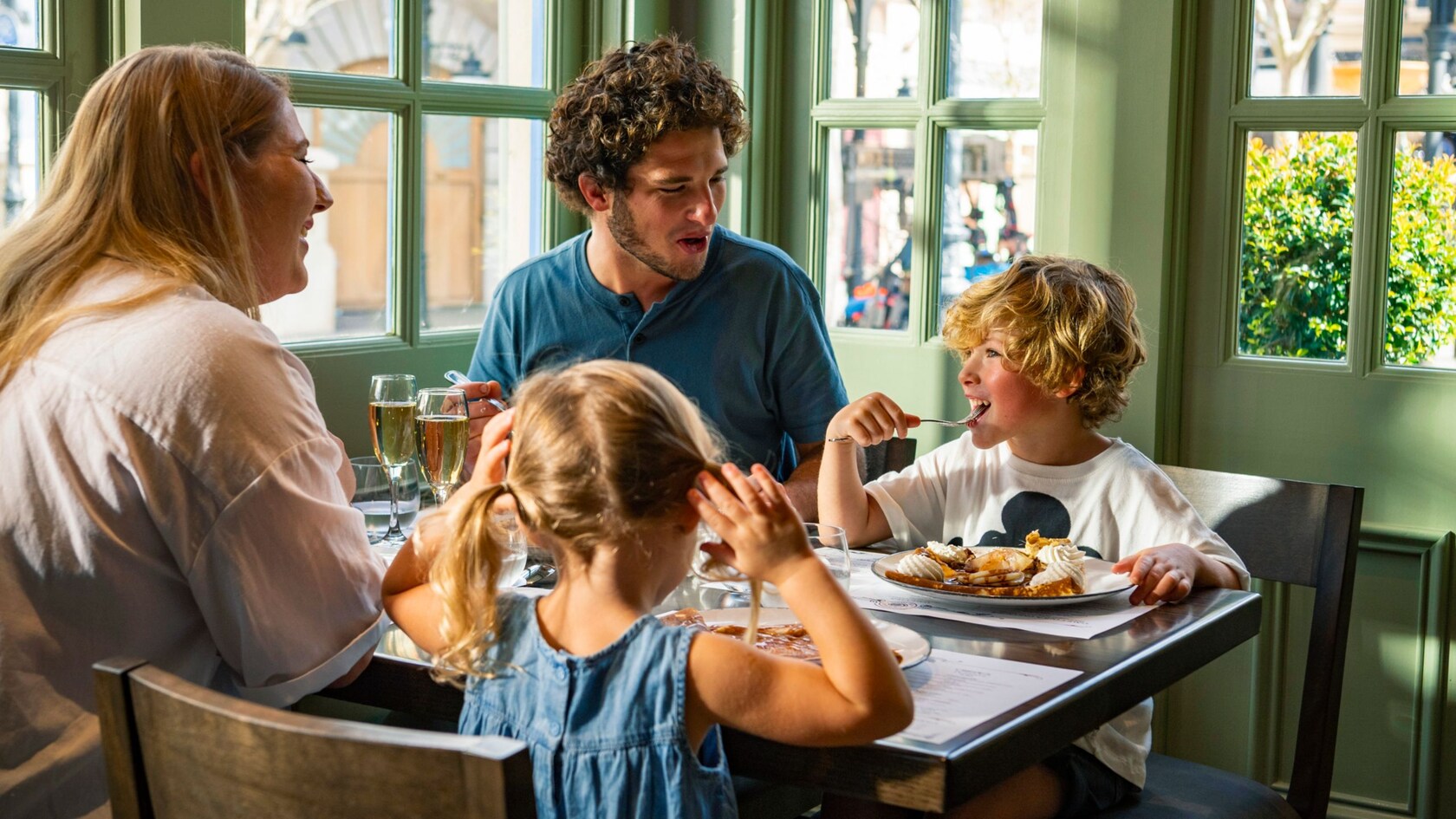 La Crêperie de Paris - Located in the France Pavilion at EPCOT at Walt ...