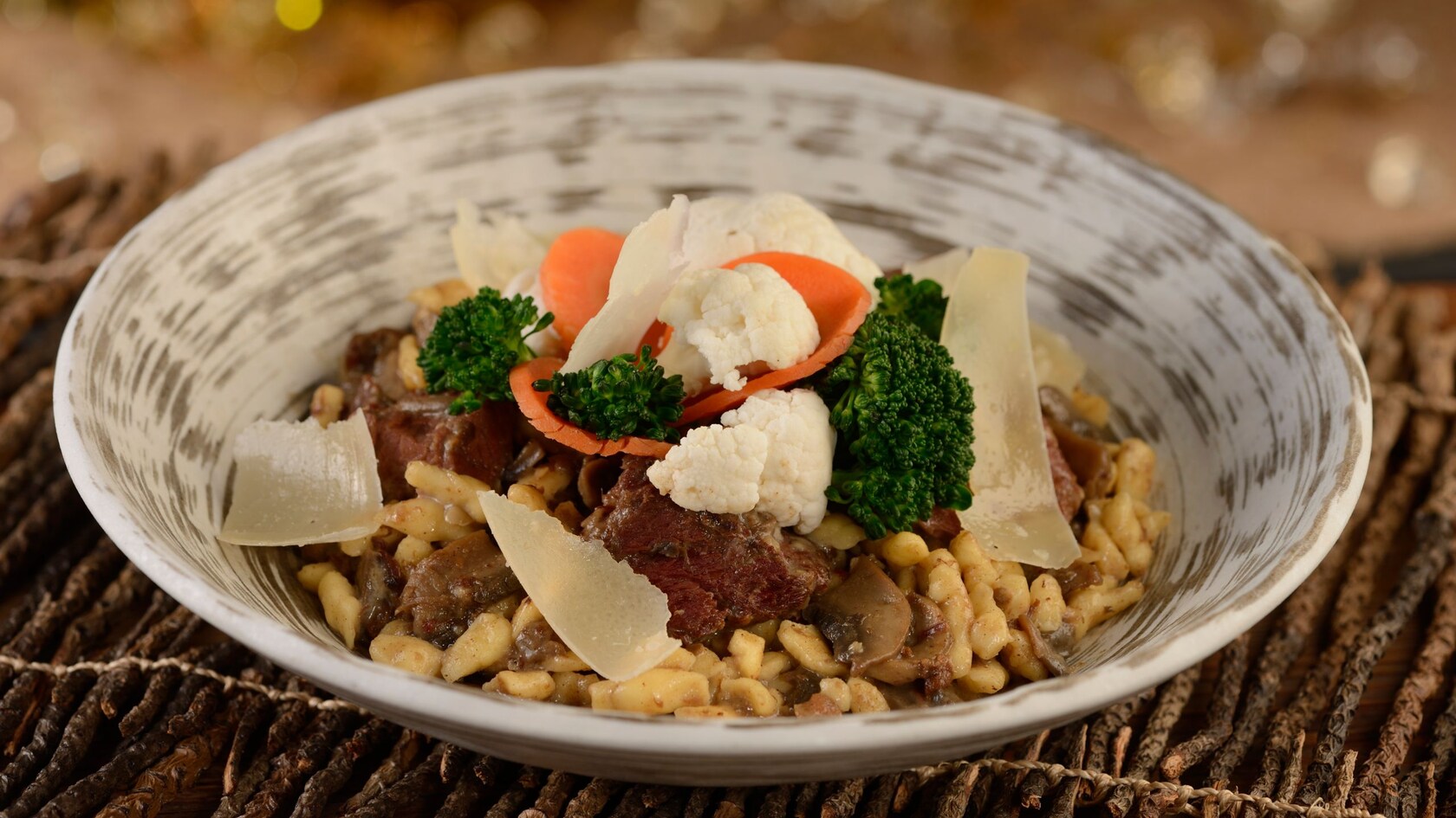 Story Book Dining at Artist Point with Snow White | Walt Disney World ...