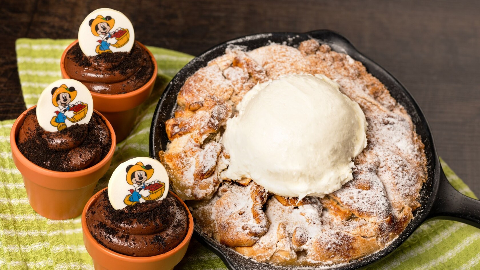 The Garden Grill Restaurant | Walt Disney World Resort