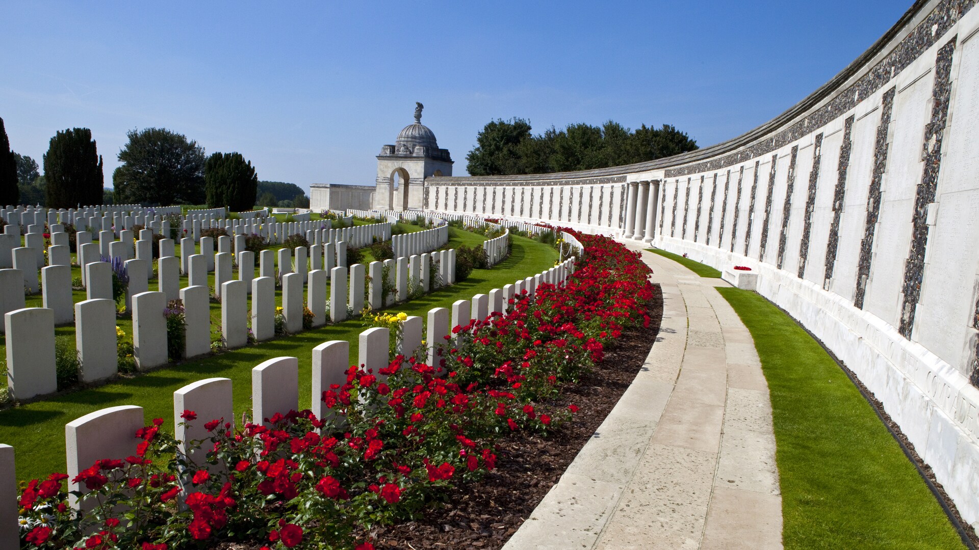 Ypres, Essex Farm Cemetery & In Flanders Field Museum from Zeebrugge ...
