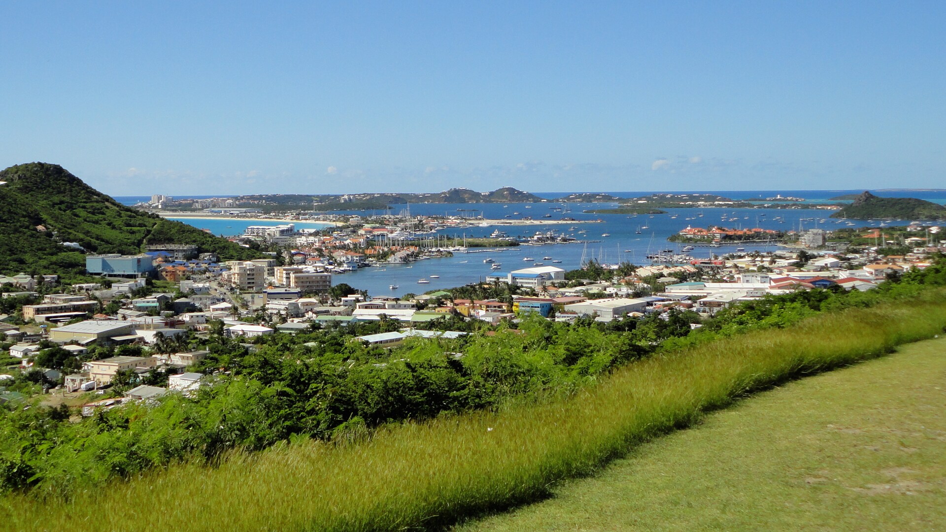 Under Two Flags Island Tour | Disney Cruise Line