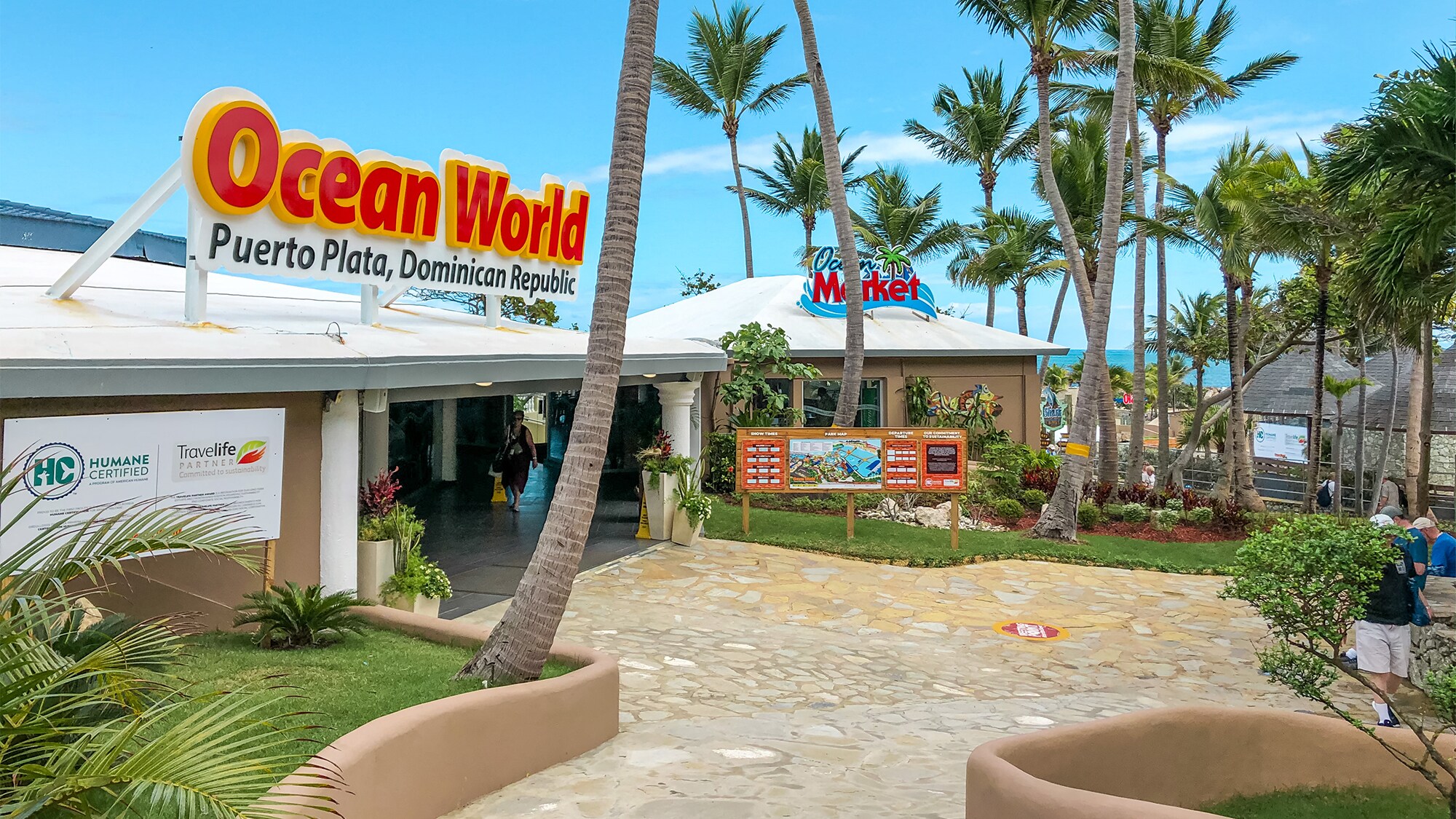 Shark Encounter and Ocean World Adventure, Puerto Plata | Disney Cruise ...