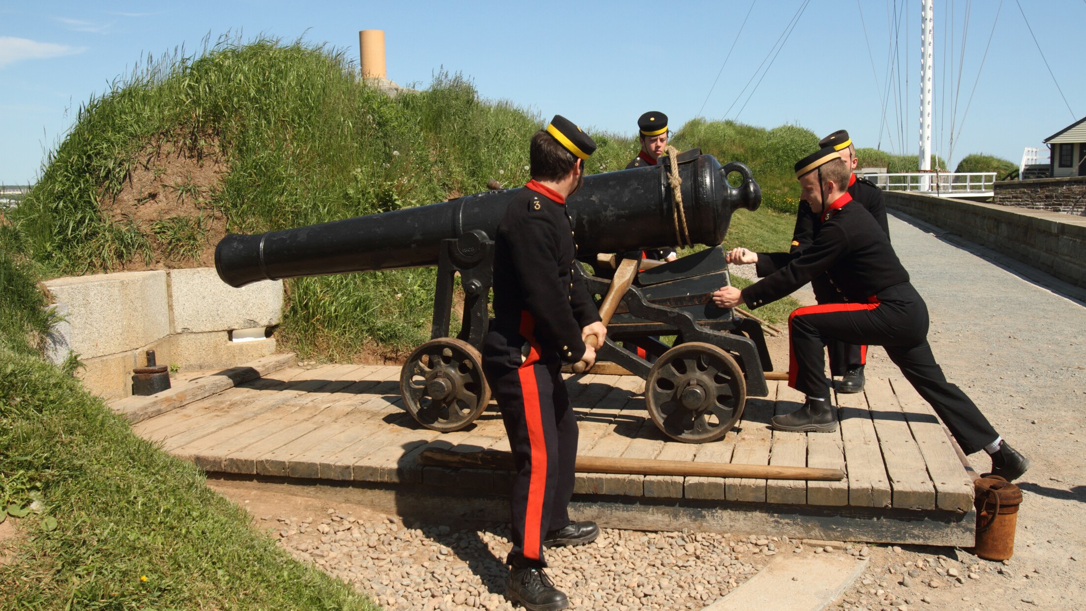 Halifax Big Pink Bus Tour | Disney Cruise Line
