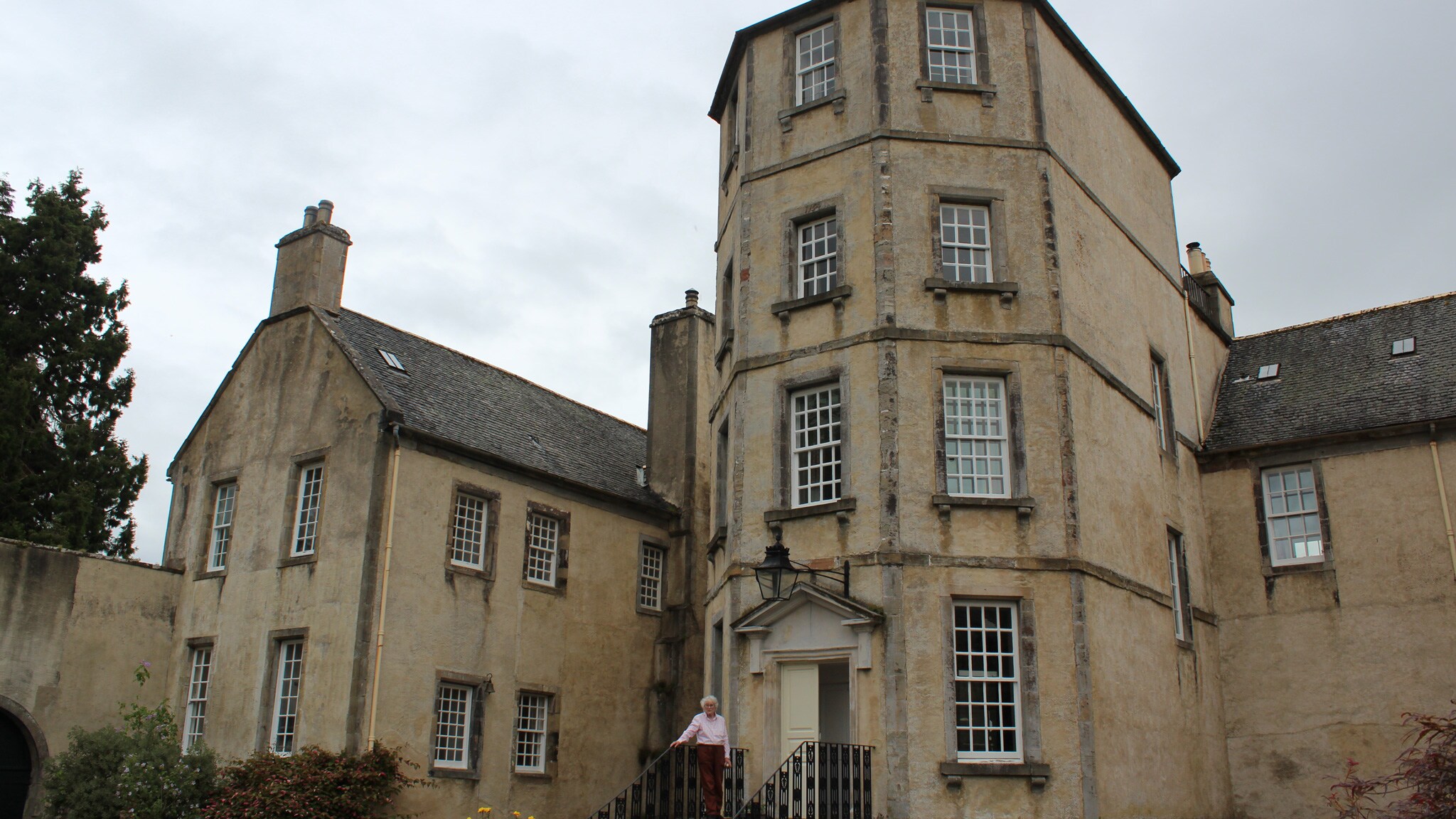 Tour Foulis Castle with Clan Chief | Disney Cruise Line