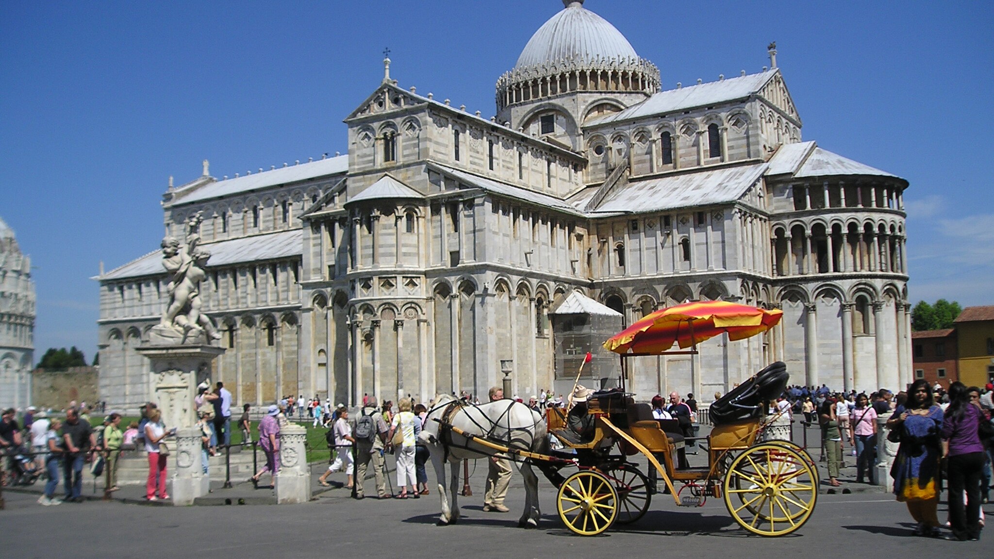 Explore Lucca & Pisa | Disney Cruise Line