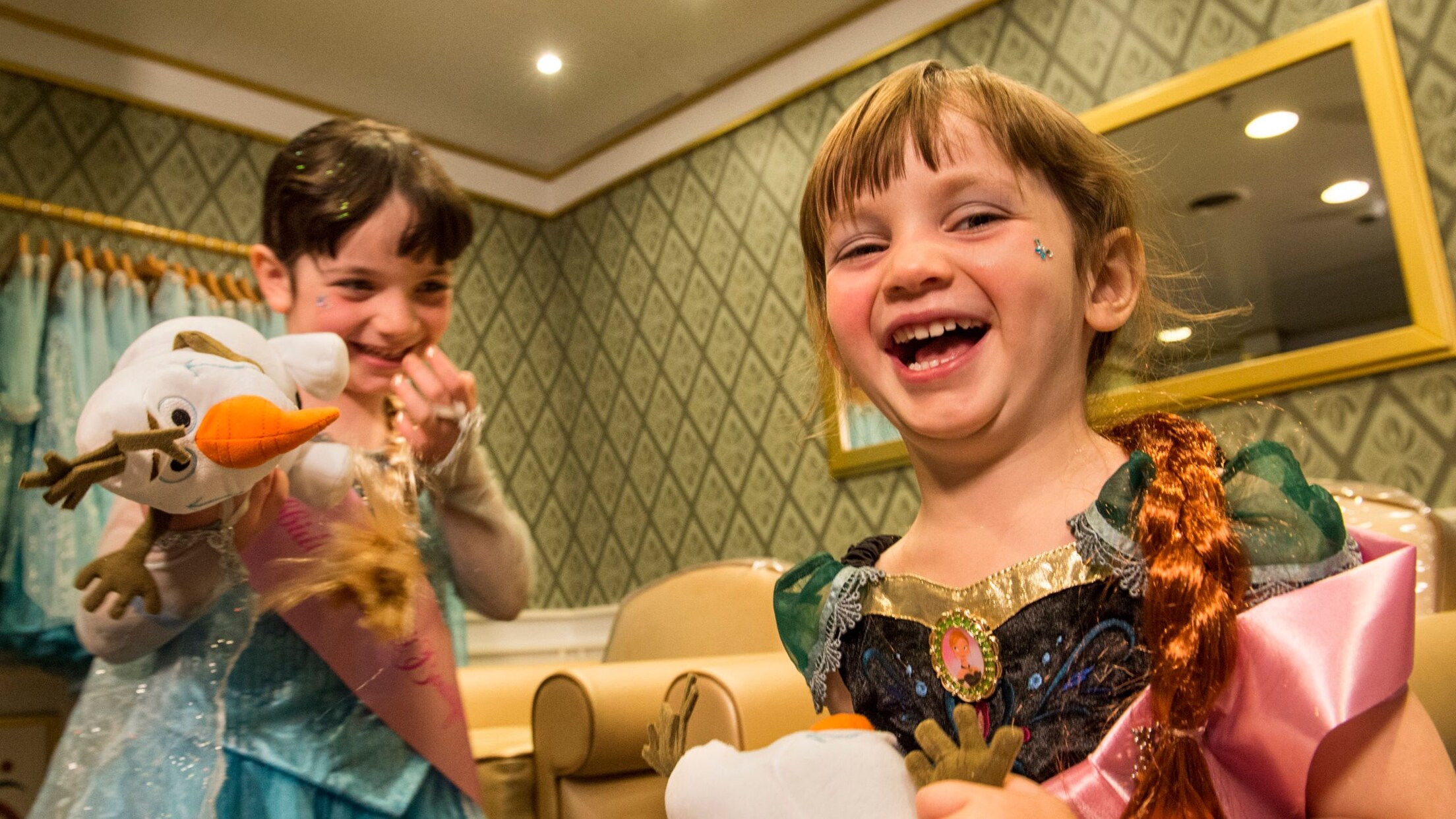 Olaf’s Royal Picnic | Disney Cruise Line