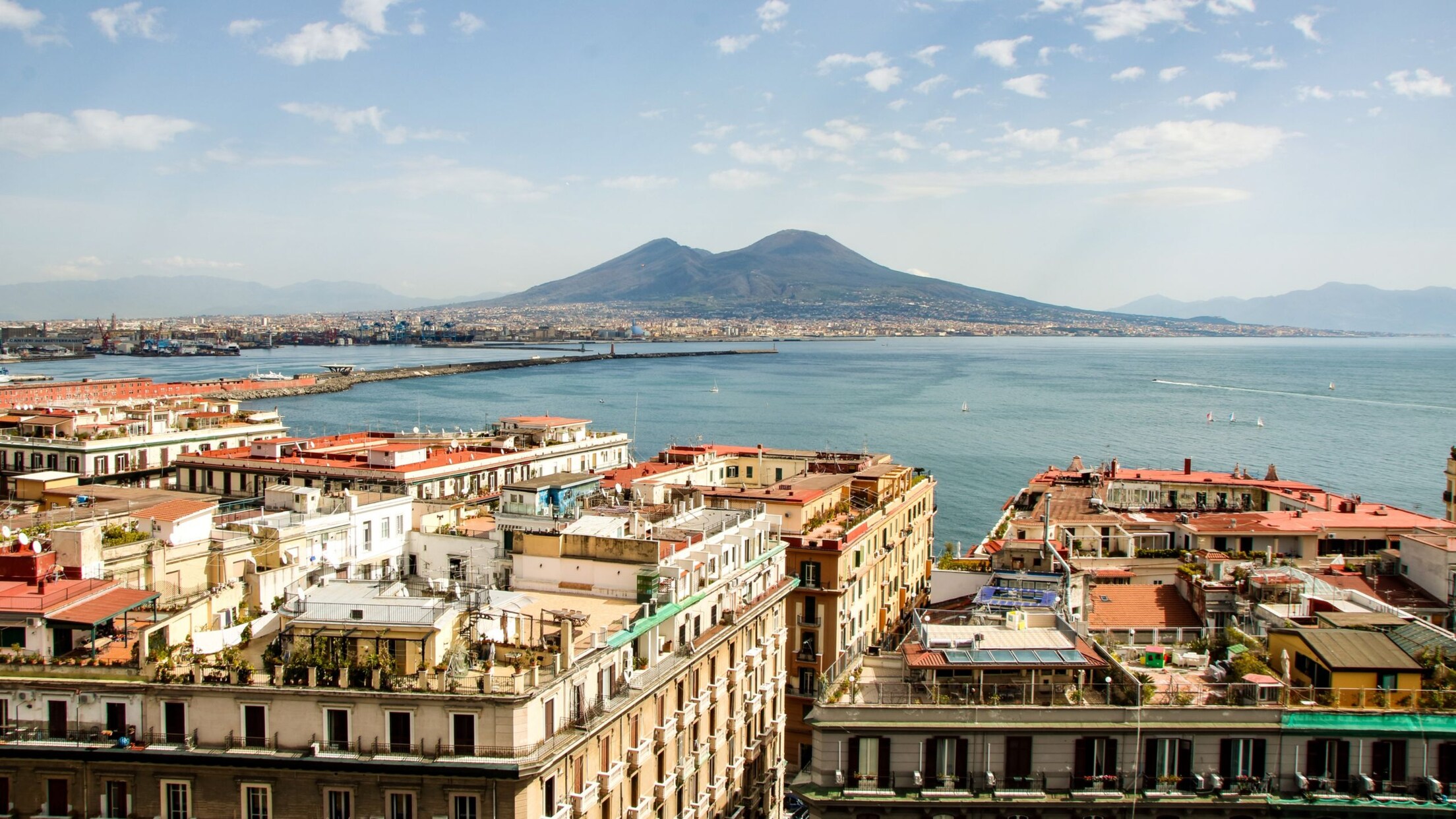 Naples 360° Sightseeing Tour | Port Adventure | Disney Cruise Line