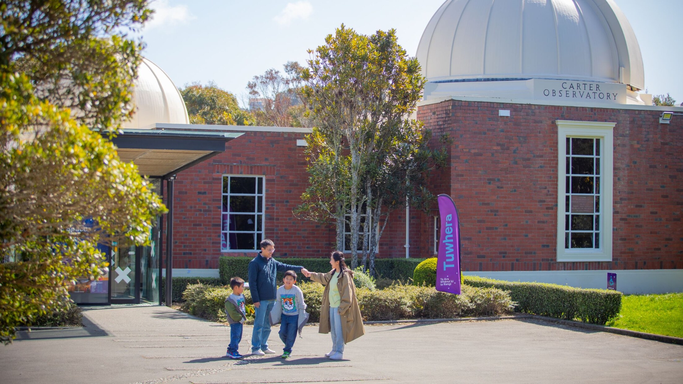 Visit Wellington Zoo & Space Place | Port Adventures | Disney Cruise Line