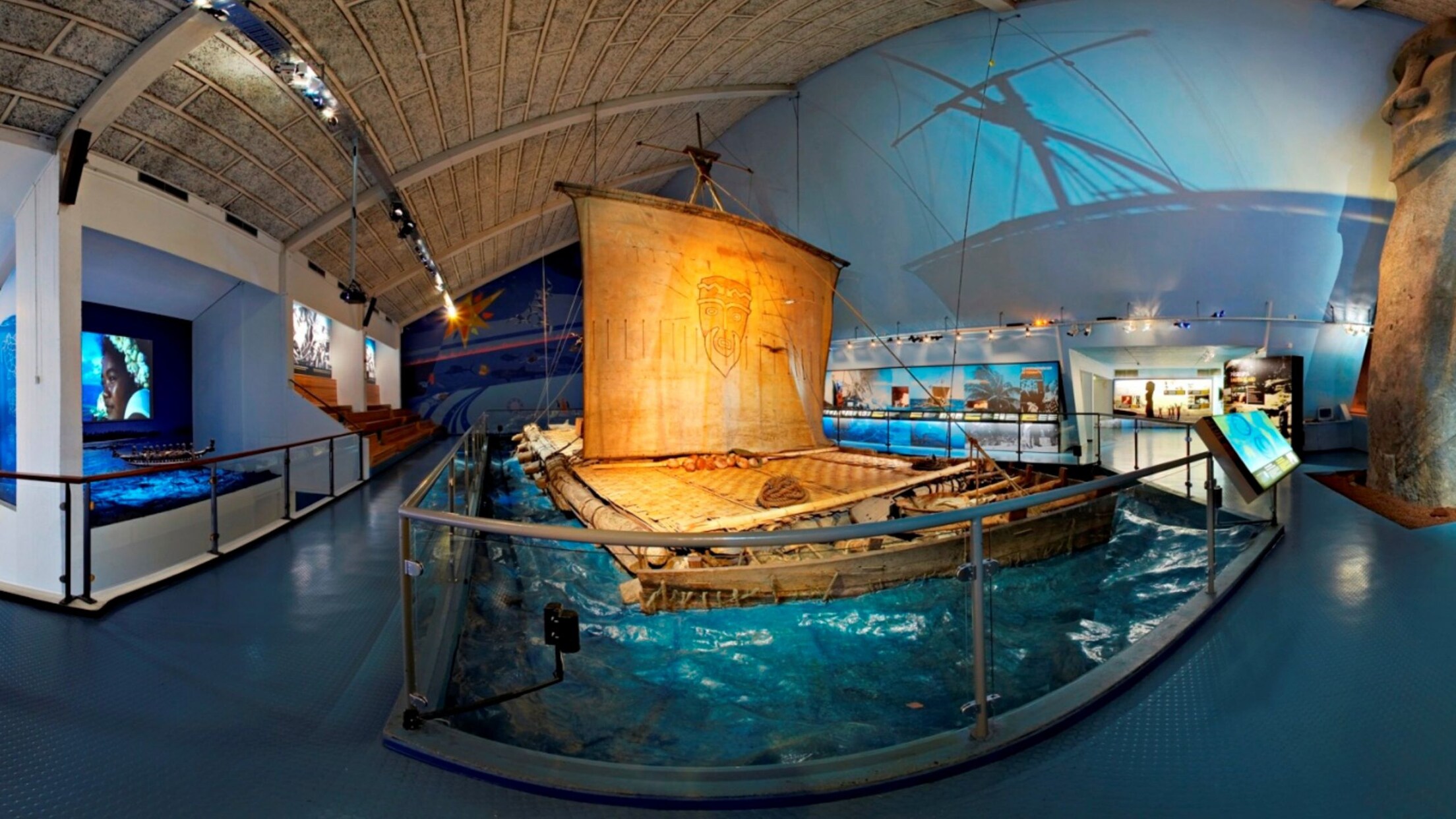 Historic Oslo Sightseeing Tour | Disney Cruise Line