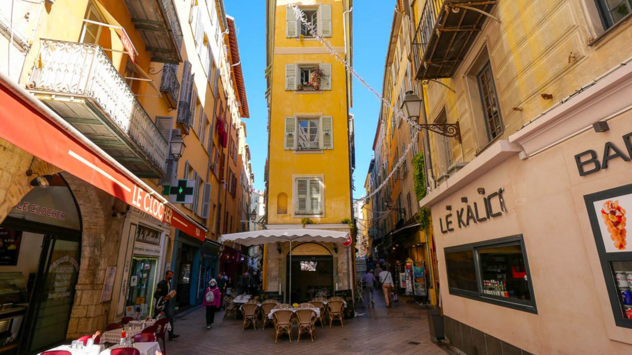 Guided Walking Tour of Nice | Port Adventures | Disney Cruise Line