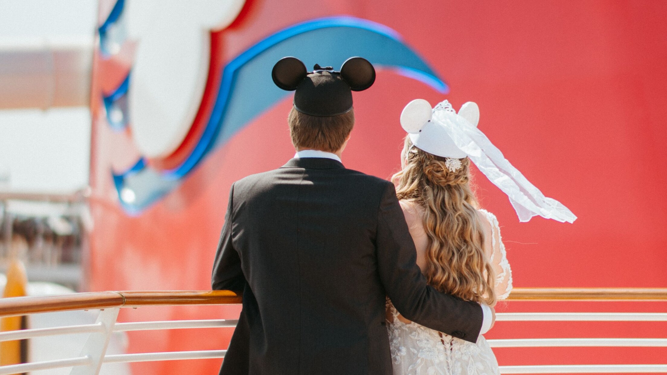 Disney wedding cruise 60 photos - Astyledwedding.com