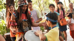 Entertainment | Hong Kong Disneyland Resort