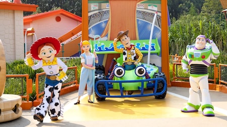 Let’s Play at Pixar Summer Fest | Hong Kong Disneyland Resort