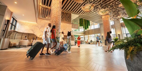 Stay at Island Tower at Disney's Polynesian Villas & Bungalows