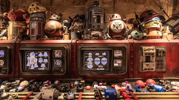 Droid Depot | Disneyland Resort
