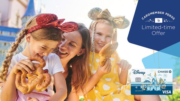 Holidays at Walt Disney World Resort | Walt Disney World Resort