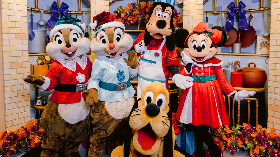 Holiday & Christmas Celebrations at the Disneyland Resort | Disneyland ...