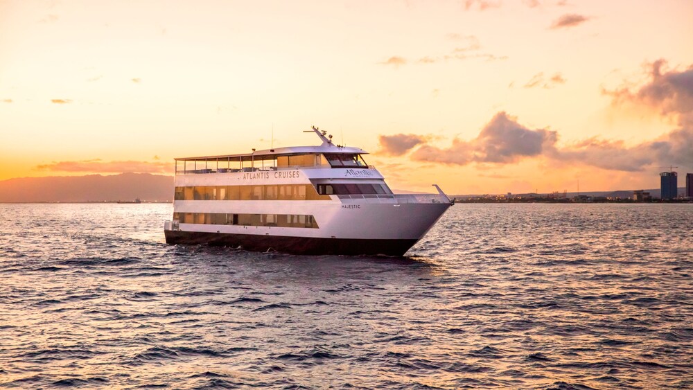 Waikiki Sunset Cruise & Live Music | Port Adventures | Disney Cruise Line
